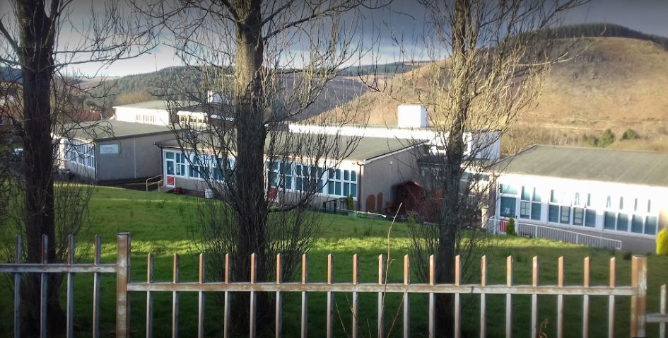 Community Spirit is High with The Croeserw Primary School Christmas ...